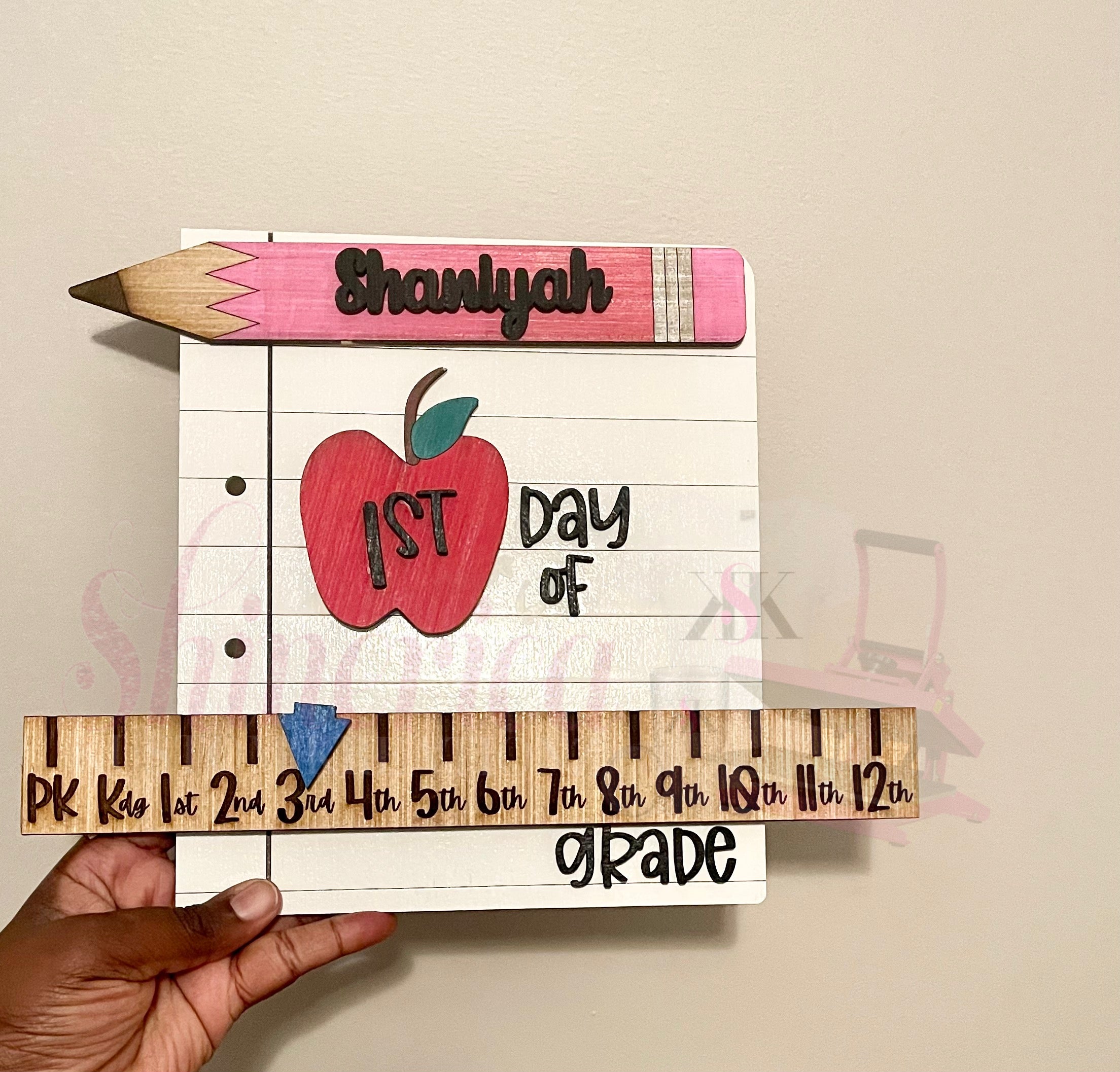 First, Best, 100th and Last Day of School Sign – Shinerica Kustom Kreationz